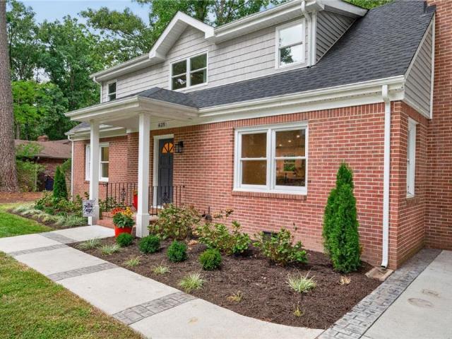 625 Lynn Shores DR