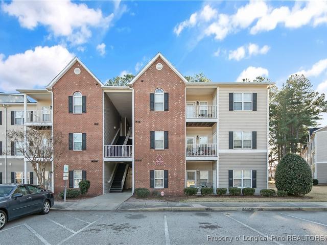 625 Marshtree Ln, Unit 108, Fayetteville, NC 28314 | MLS #755812 | Compass