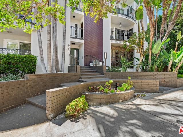 625 N Flores St, Unit 304, West Hollywood, CA 90048 | MLS #26657 | Compass