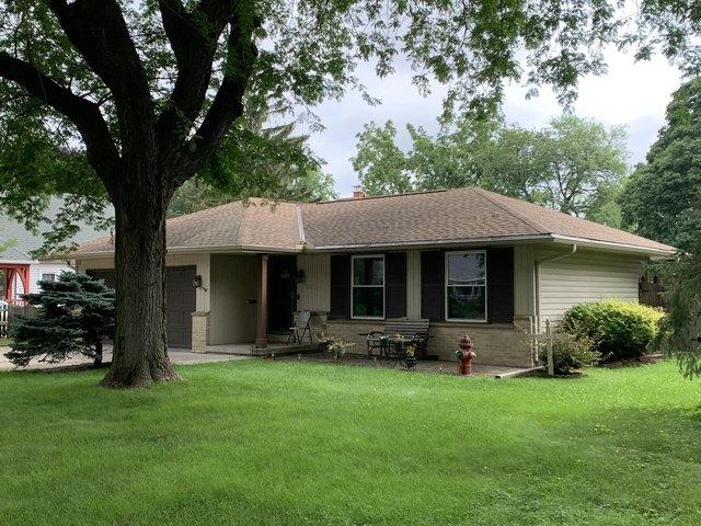 625 N Hine Ave, Waukesha, WI 53188