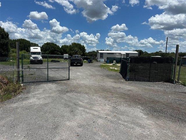 625 N Quebrada St, Clewiston, FL 33440