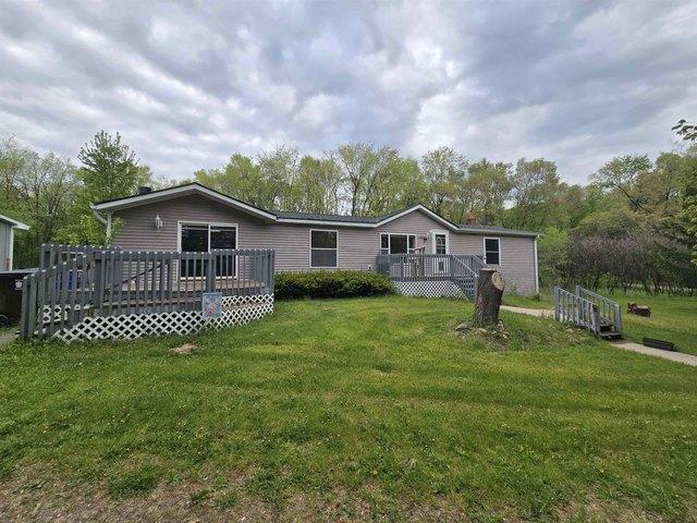 625 N Semrow Rd, Coloma, WI 54930