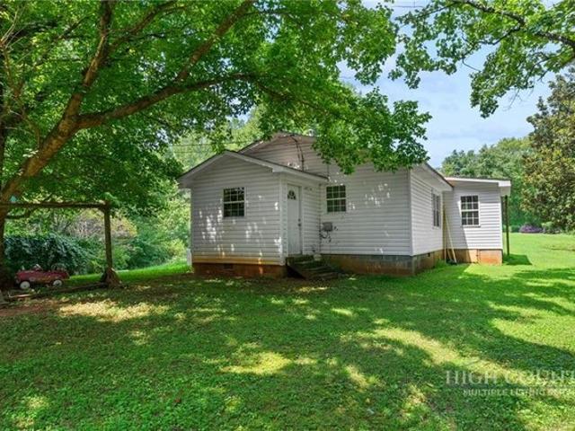 625 New Brickyard Rd, North Wilkesboro, NC 28659