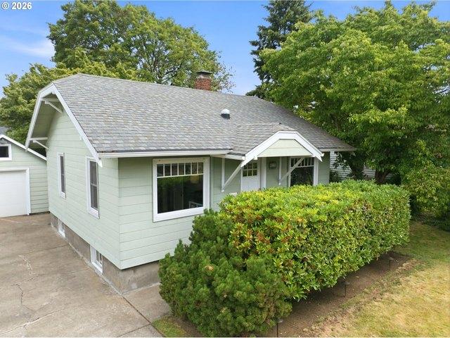 625 NE Buffalo St, Portland, OR 97211