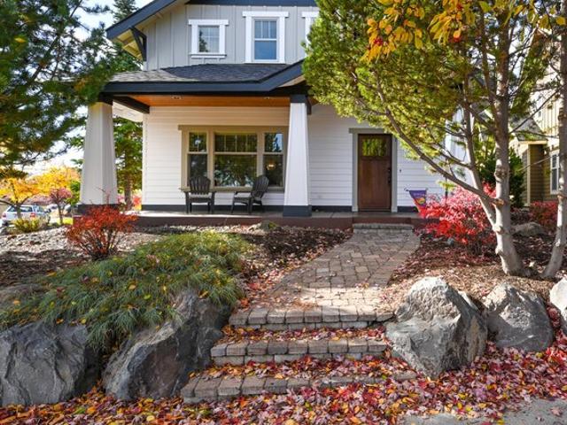 625 NW Compass Ln, Bend, OR 97703