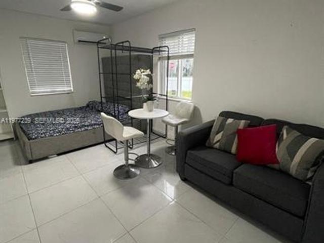 625 S 20th Ave, Unit 8, Hollywood, FL 33020 | MLS #A11977 | Compass