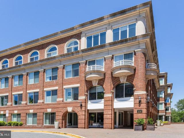 625 Slaters Lane # 107