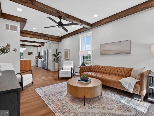 625 Stevens Ave