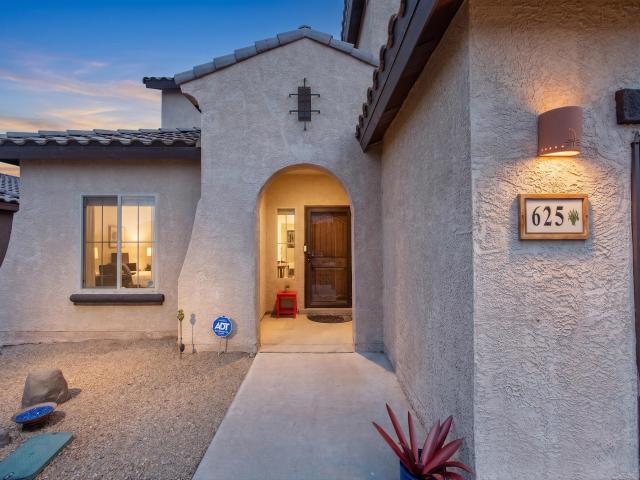 625 Palo Alto Drive NE