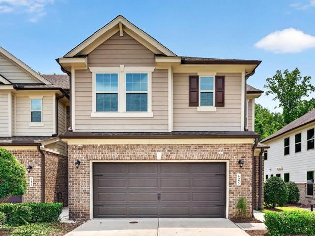 625 Rockcastle Dr, Cary, NC 27519