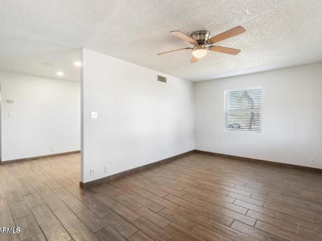 625 W 12th Street