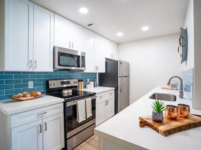 625 W 1st St, Tempe, AZ 85281