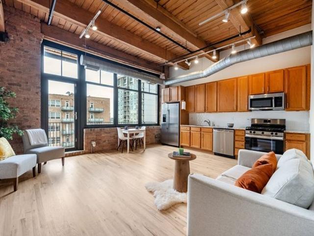 625 W Jackson Blvd Apt 606, Chicago, IL 60661