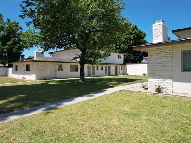 625 W Provential Dr, Anaheim, CA 92805
