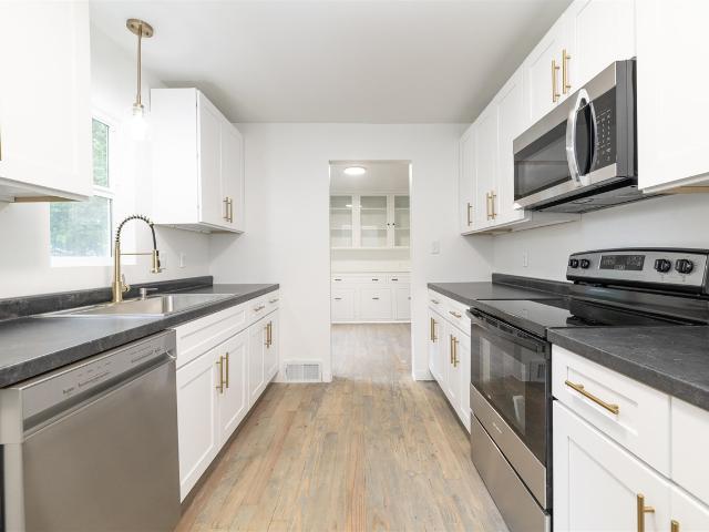 625 Walnut Lane