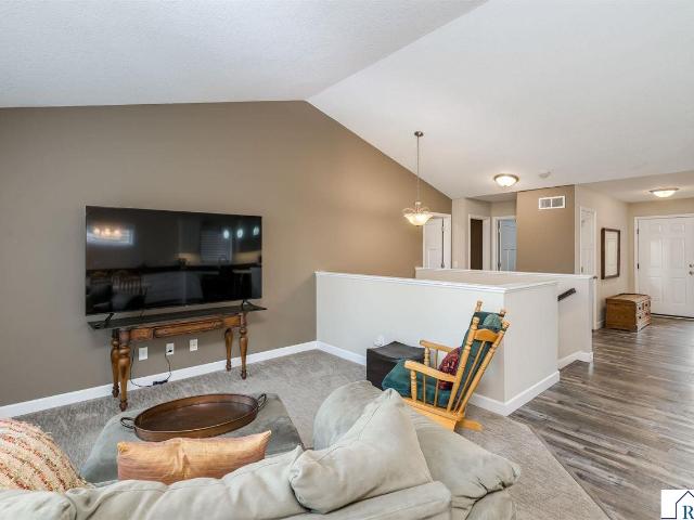 625 Tomahawk Court