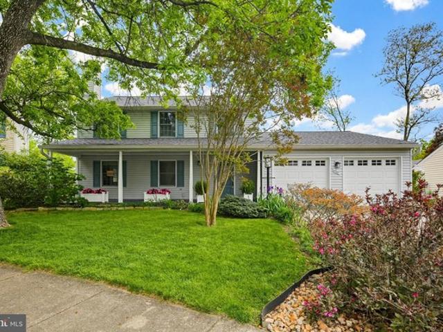 6267 Dawn Day Dr, Columbia, MD 21045