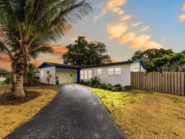 6260 NW 19th St, Sunrise, FL 33313