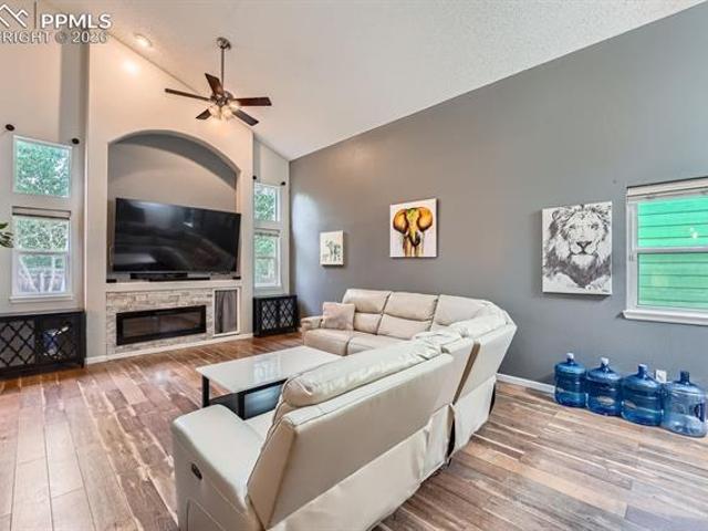 6260 Silverado Trail