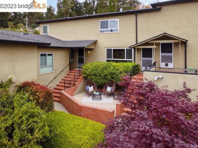 6261 Merced Ave, Oakland, CA 94611