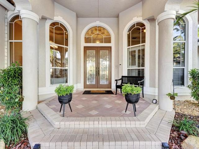 6261 NW 120th Dr, Coral Springs, FL 33076