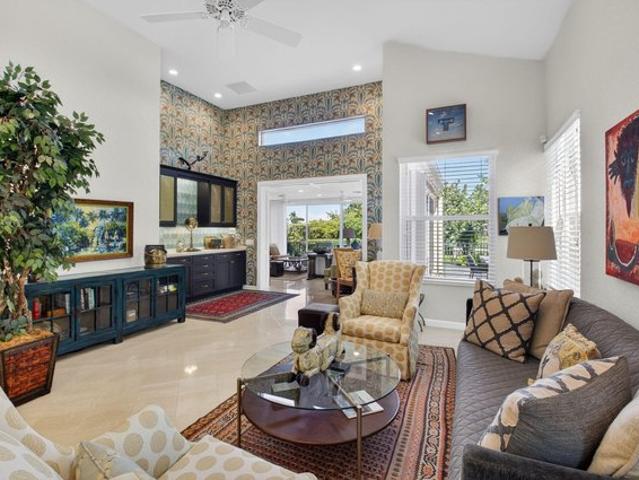 6261 Evian Pl, Boynton Beach, FL 33437