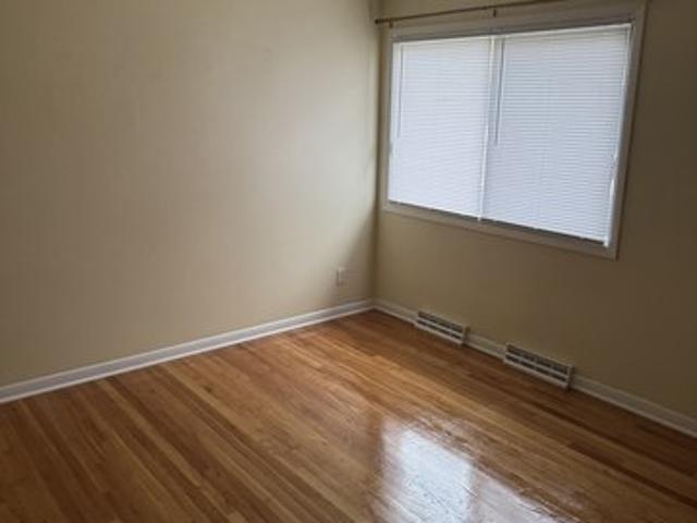 6262 S Robert Ave, Cudahy, WI 53110