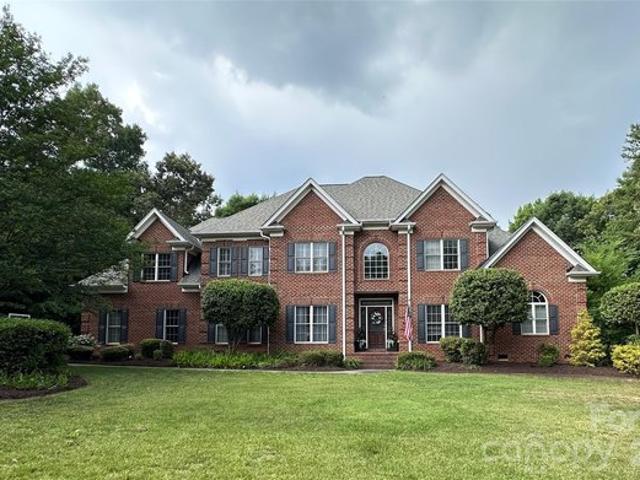 6263 Chamar Cir, Kannapolis, NC 28081