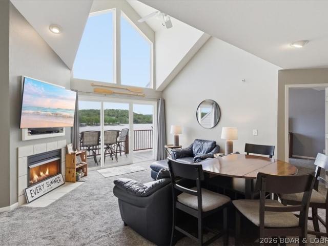 626 Clearwater Drive 4H