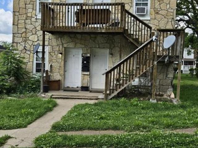 626 Georgia St, Jefferson City, MO 65109