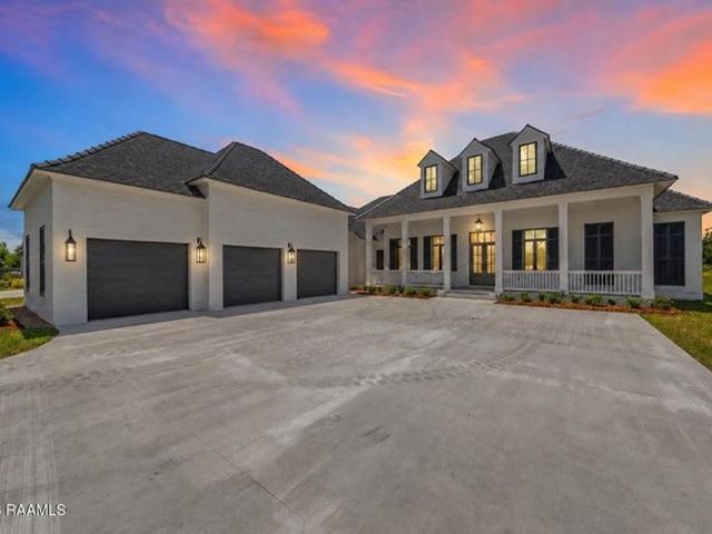 626 Greyford Dr, Lafayette, LA 70503