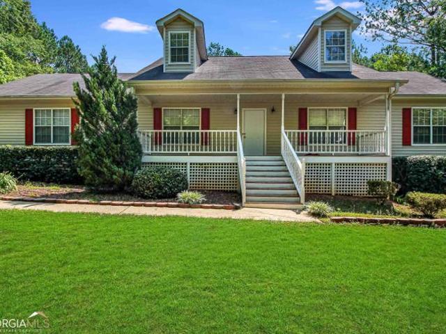 626 Grove Pointe Way, Locust Grove, GA 30248
