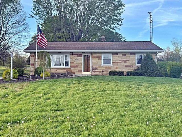 626 E Elnora St, Odon, IN 47562