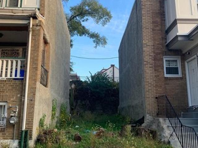 626 E Stafford St, Philadelphia, PA 19144