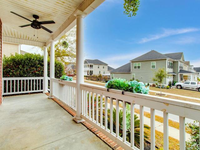 626 Harbour Pointe Drive