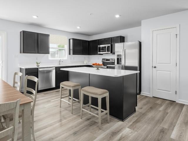 626 Inez Dr