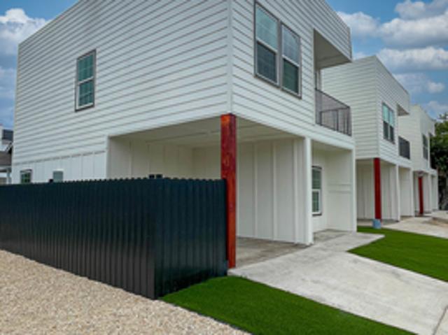 626 Iowa St, Unit 626