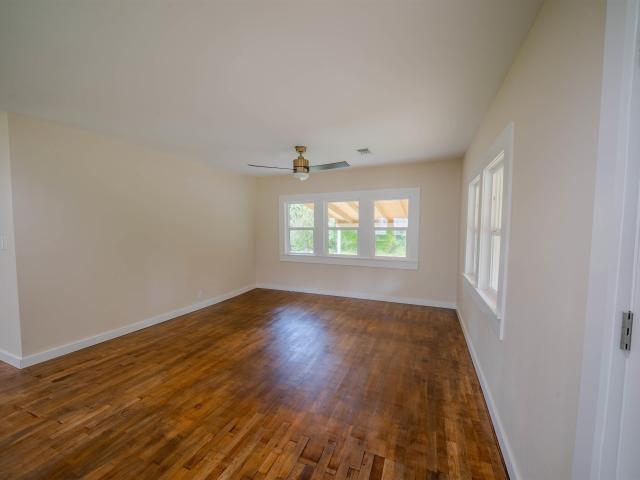 626 Mahony St