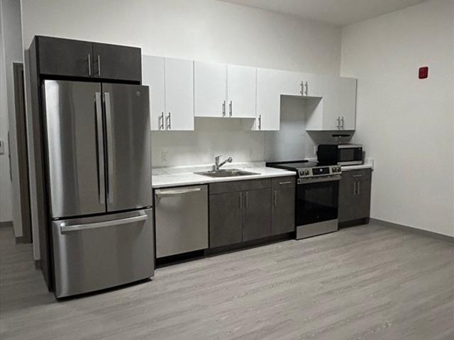 626 Main Street # 208