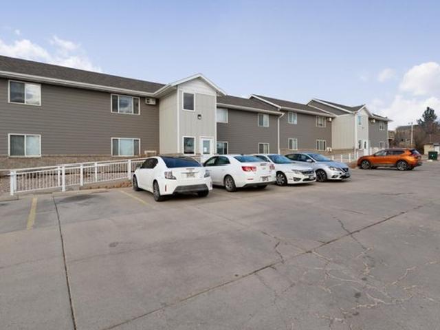 626 N 1st St, Rapid City, SD 57701