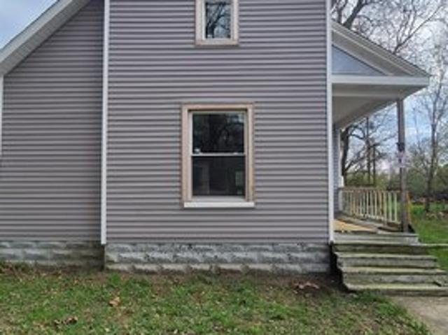 626 N Cass Ave, Vassar, MI 48768