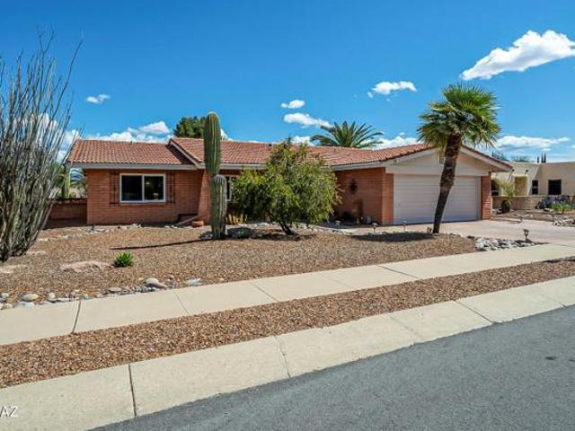 626 N Paseo Rico, Green Valley, AZ 85614
