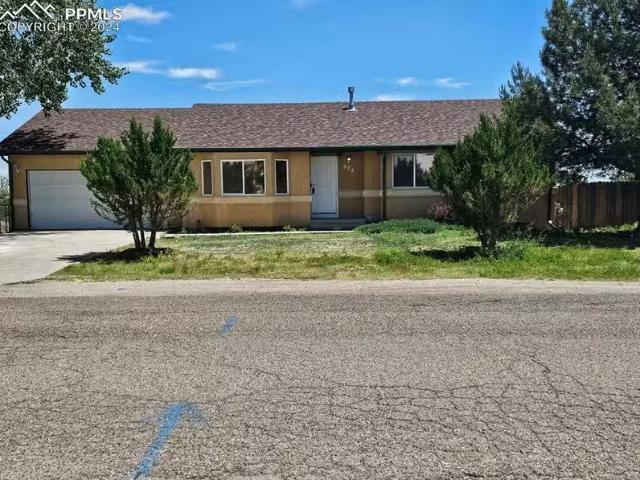 626 S Aguilar Dr, Pueblo West, CO 81007 MLS 6418862