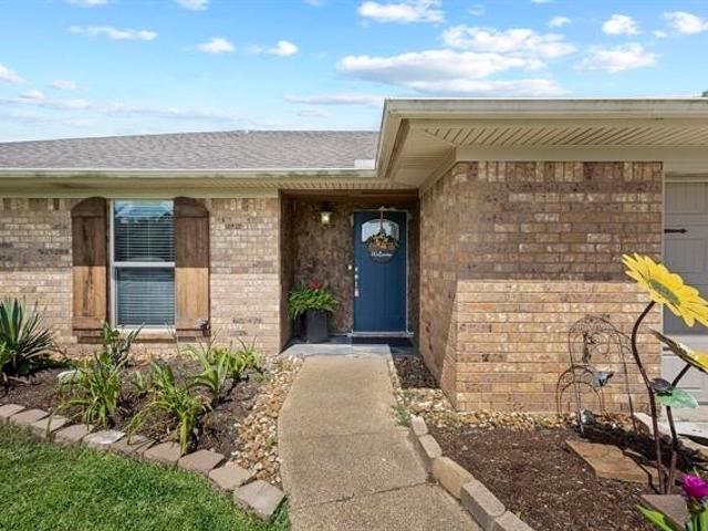 626 Suncrest