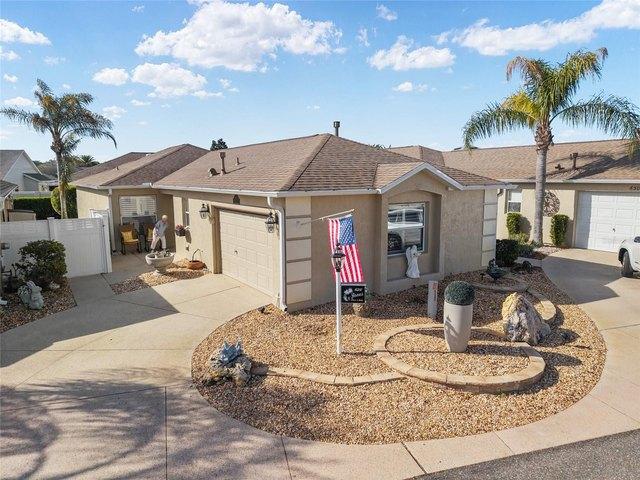 626 Reevesville Ln, The Villages, FL 32162