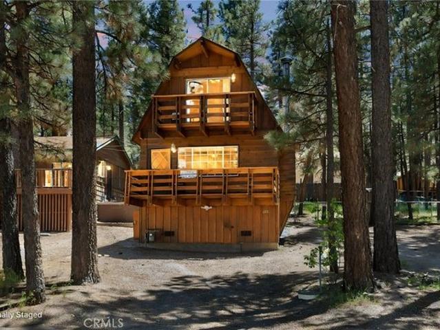 626 W Aeroplane Blvd, Big Bear City, CA 92314