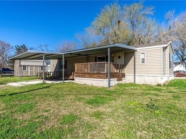 626 W Carlton Street, Sulphur, LA 70663