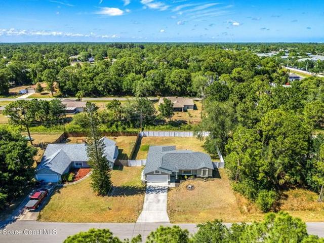 626 Waycross Rd SW, Palm Bay, FL 32908