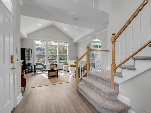 626 Village Green N, Port Washington, NY 11050 | MLS #932561