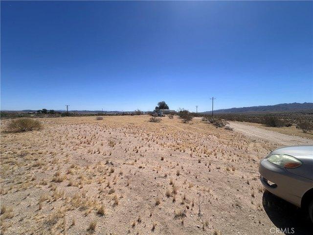 62756 Petunia Dr, Joshua Tree, CA 92252